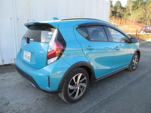 Toyota Aqua Crossover | Ajageer Motors