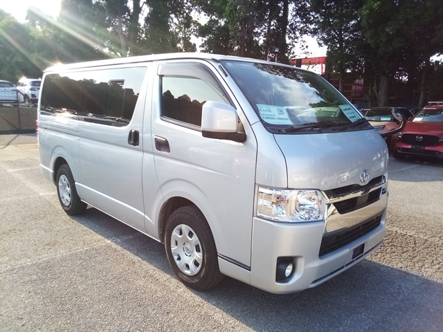 Toyota Hiace Van DX GL PACKAGE 2021/10 | Ajageer Motors